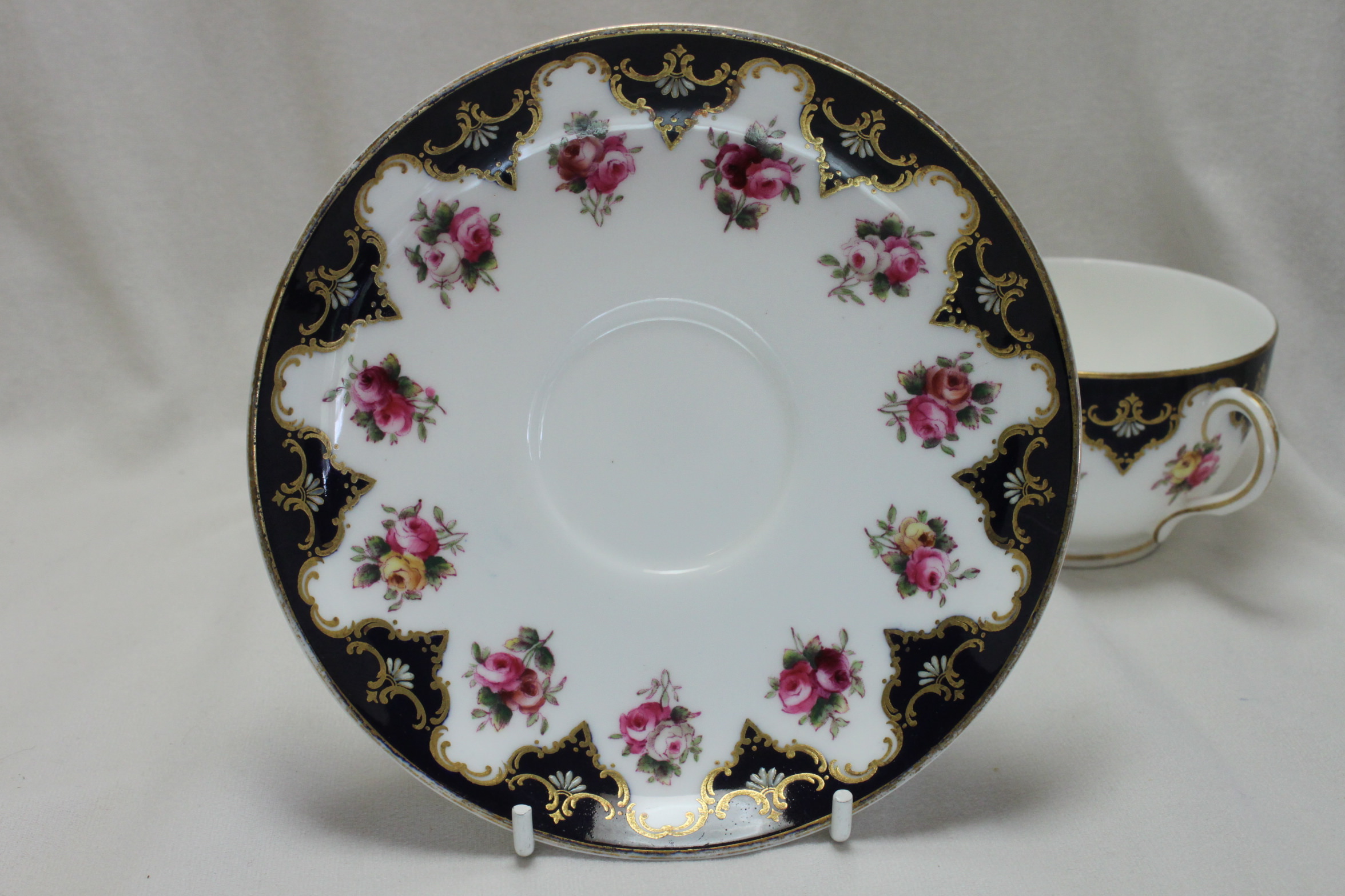 Royal Worcester cup and saucer pattern W 6153 – China Rose Antiques
