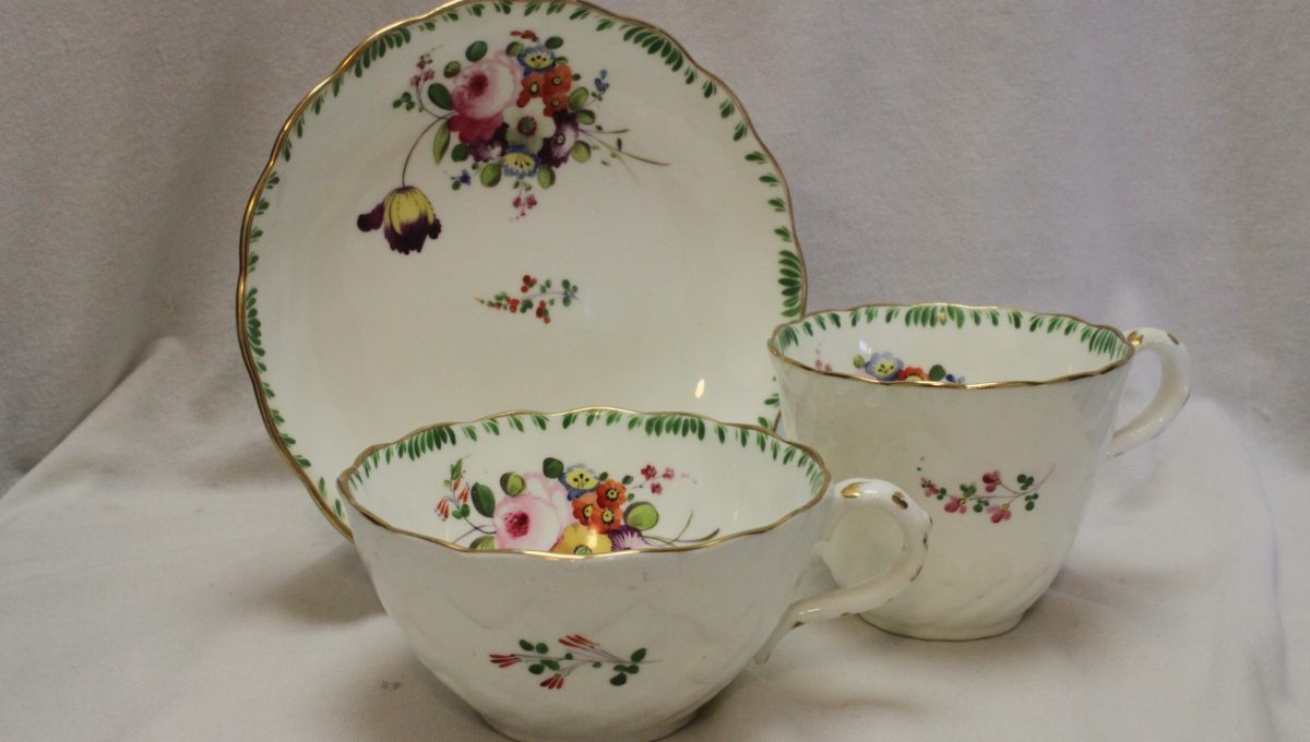 Rockingham hand painted trio pattern 958 – China Rose Antiques