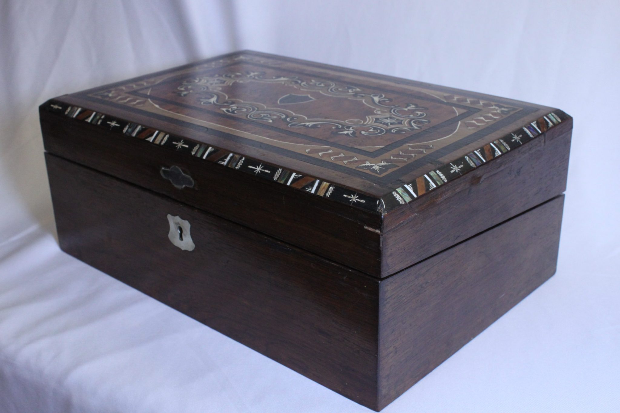 Inlaid rosewood veneer writing box – China Rose Antiques