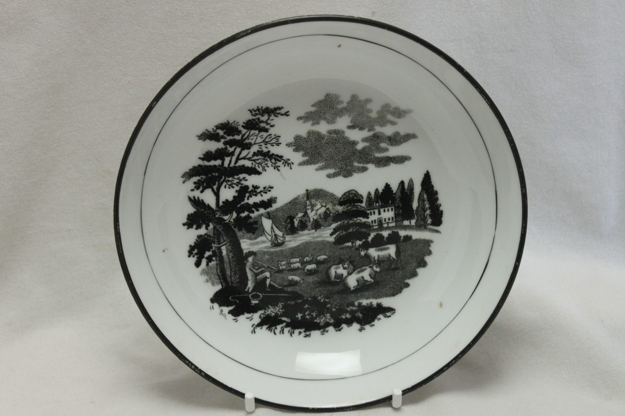 Bat printed porcelain saucer – China Rose Antiques