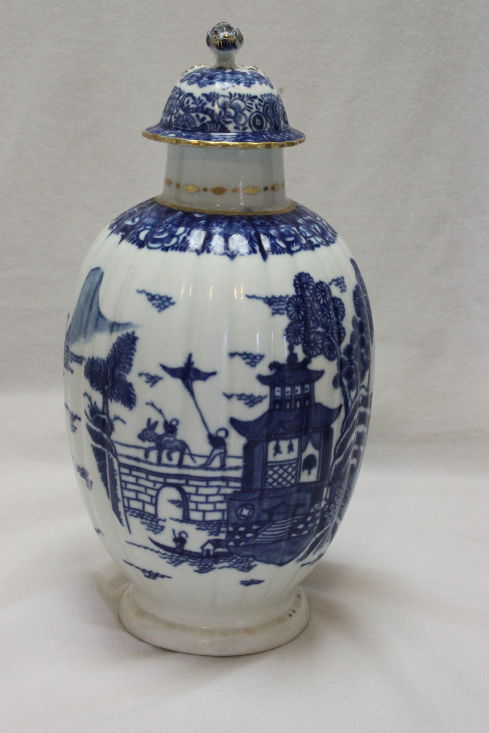 Caughley porcelain tea canister – China Rose Antiques