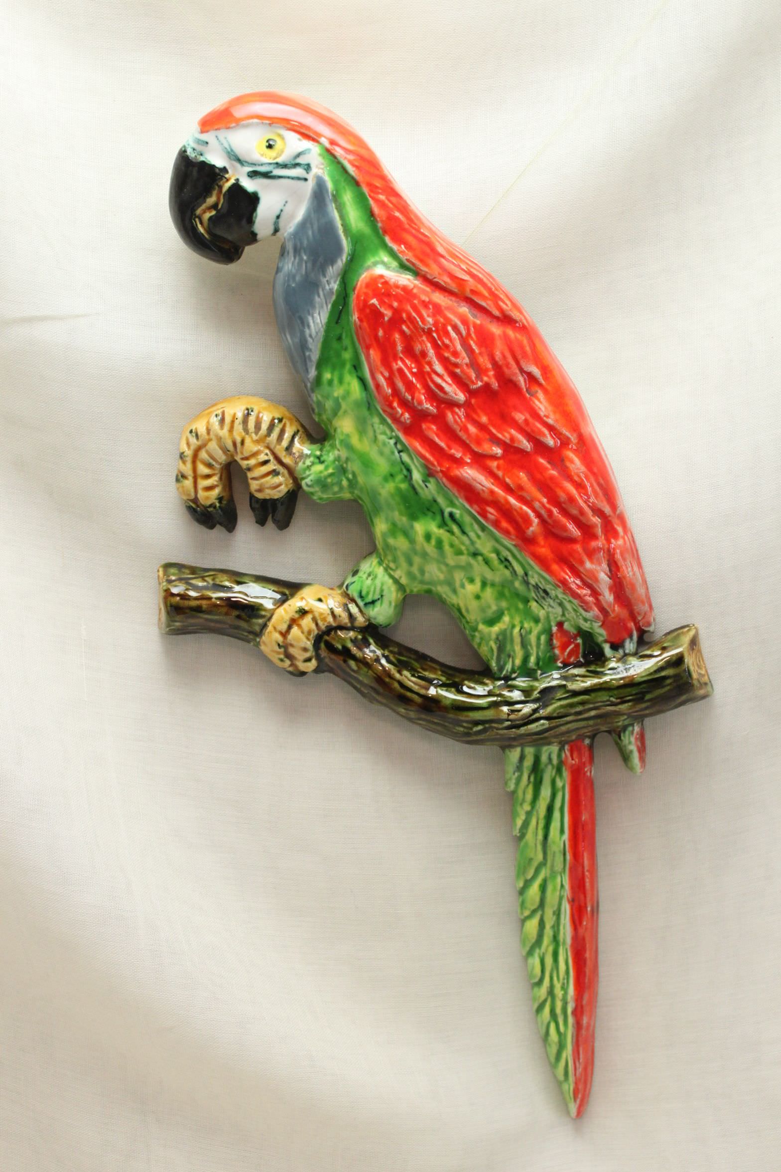 Colourful parrot wall decoration – China Rose Antiques