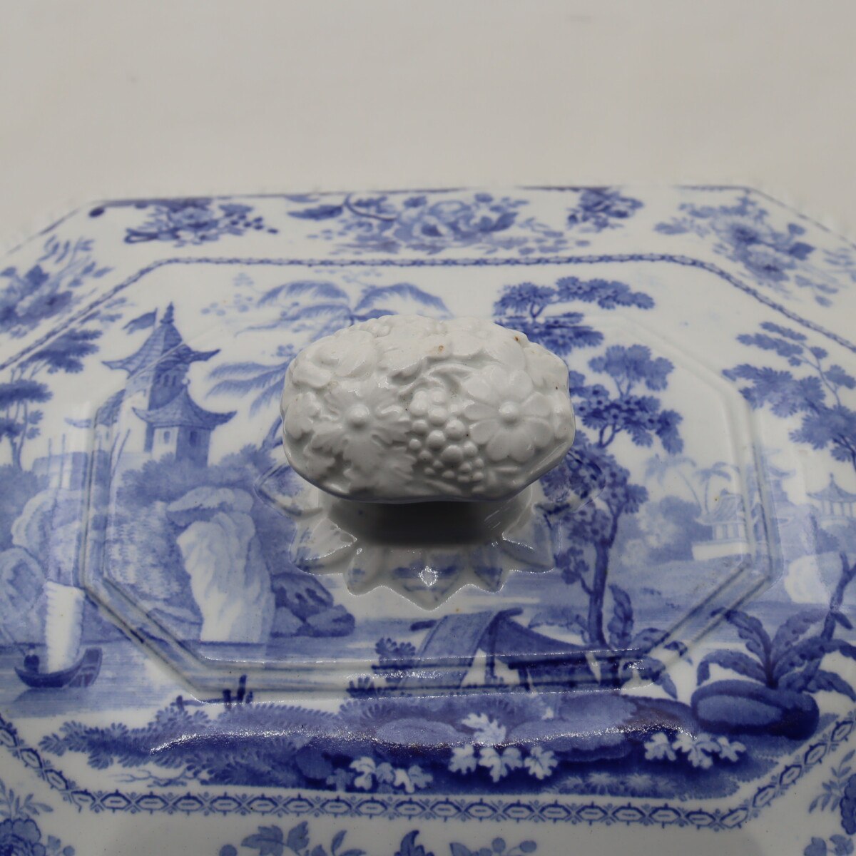 Minton Chinese Marine soup tureen with under dish and ladle – China ...