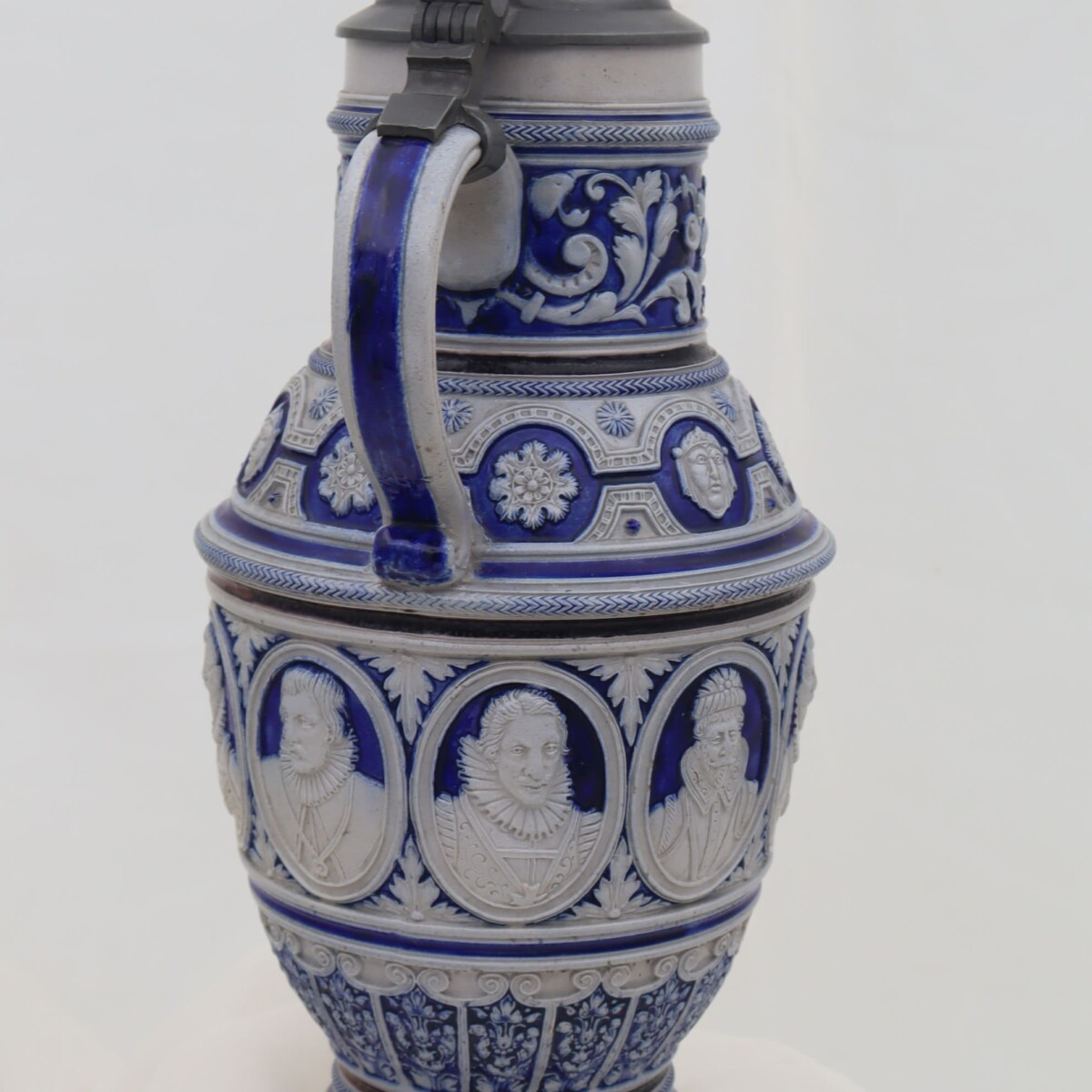 Westerwald stoneware jug with pewter lid – China Rose Antiques